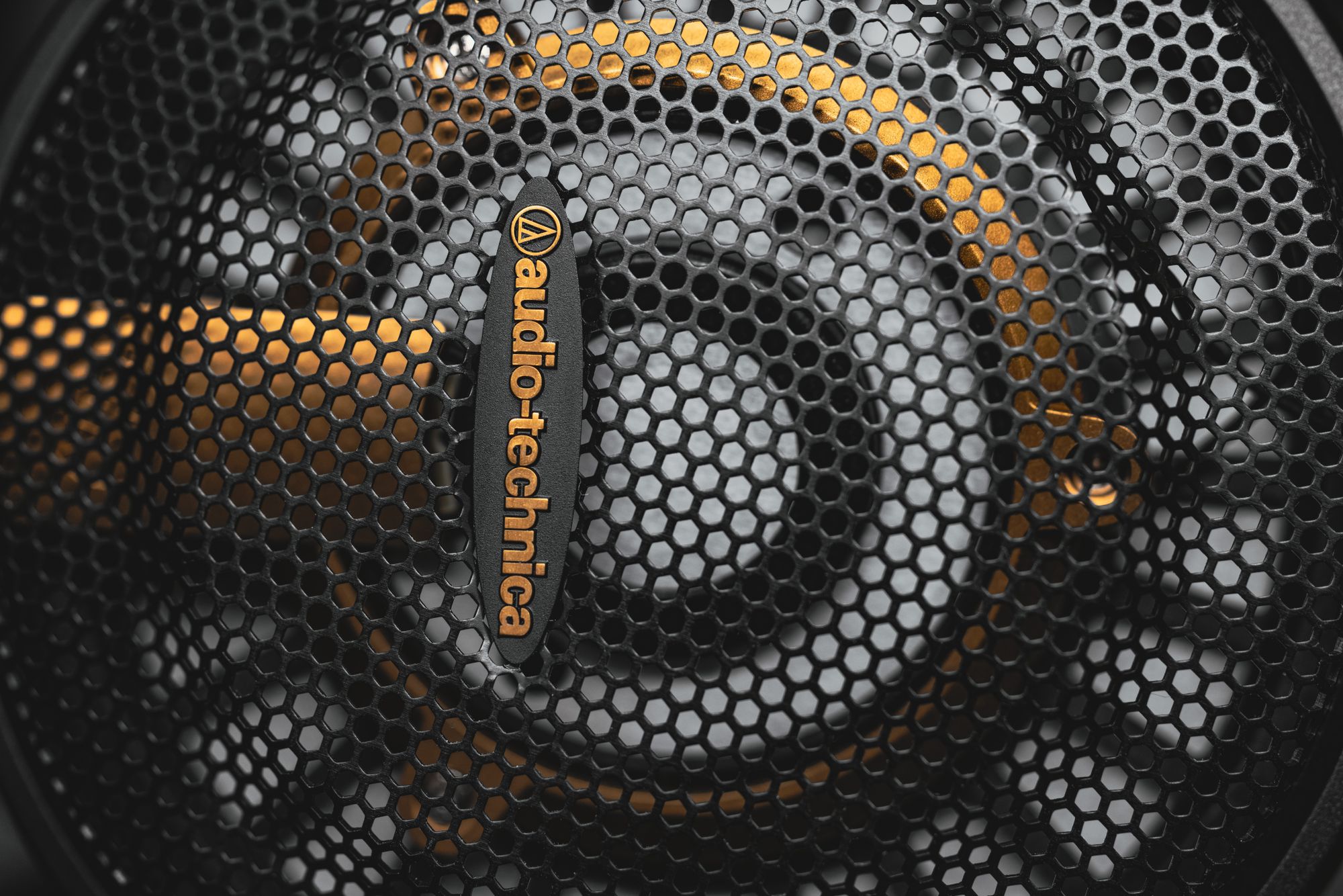 PhilPhone - Fine, I'll Do It Myself (Interview) | Den-Fi.com